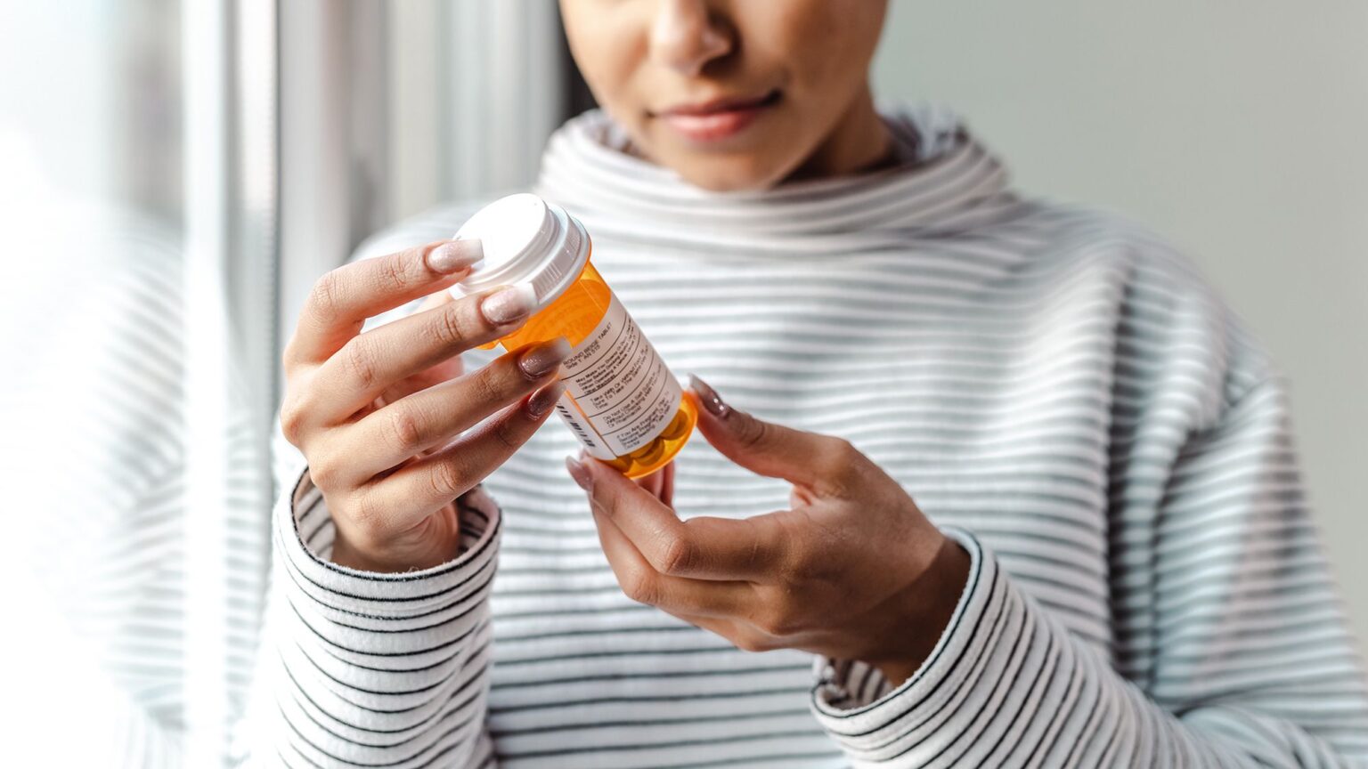 Antabuse UK: Uses, Side Effects, and Alcohol Interaction