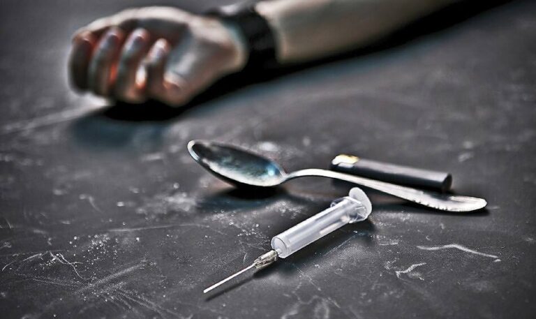 Black Tar Heroin: Identification, Risks & Effects | Detox Plus UK